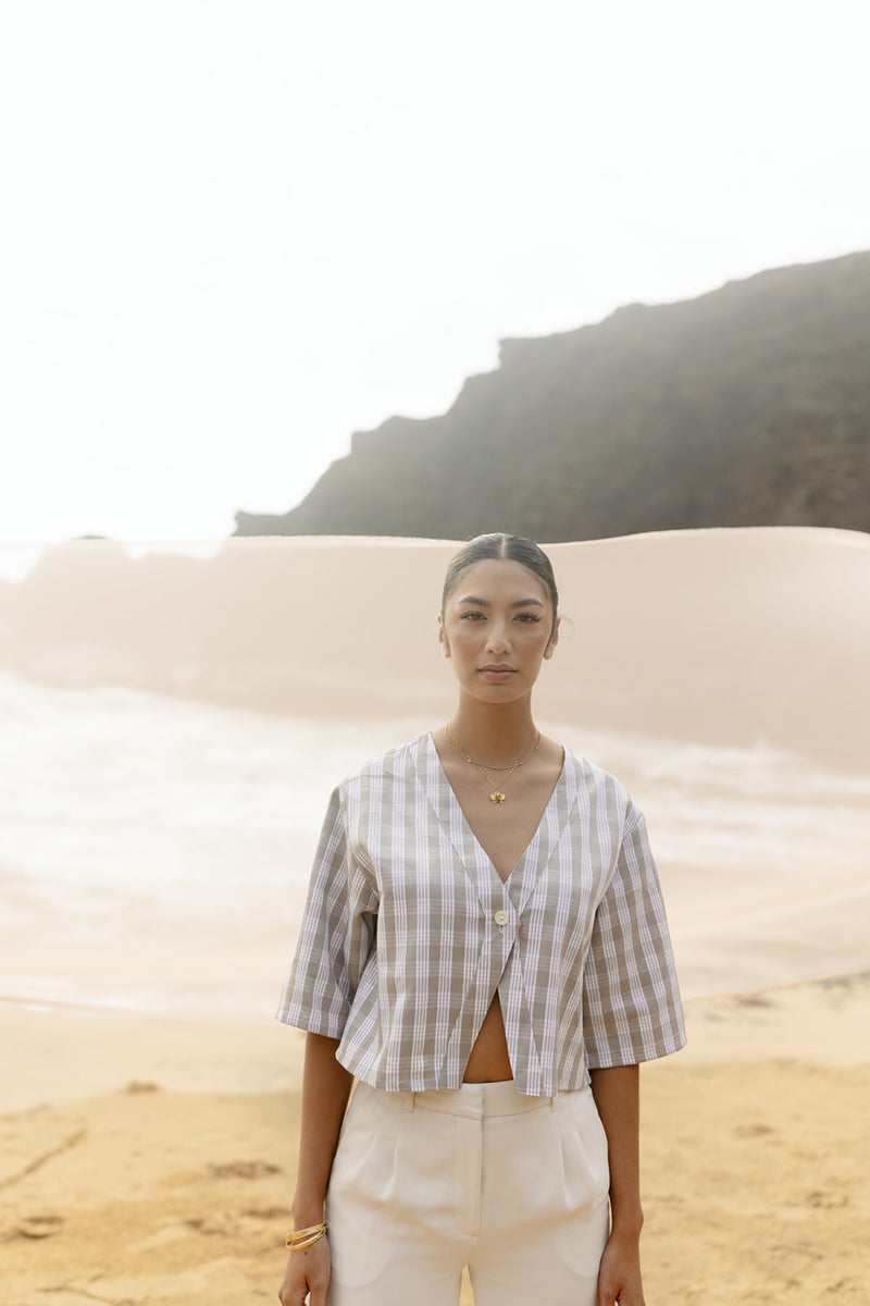 Mehana Blouse - Hinahina – KAHUI PALAKA